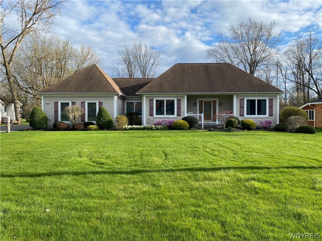 8115 County Rd, East Amherst, NY 14051 - See Est. Value, Schools & More