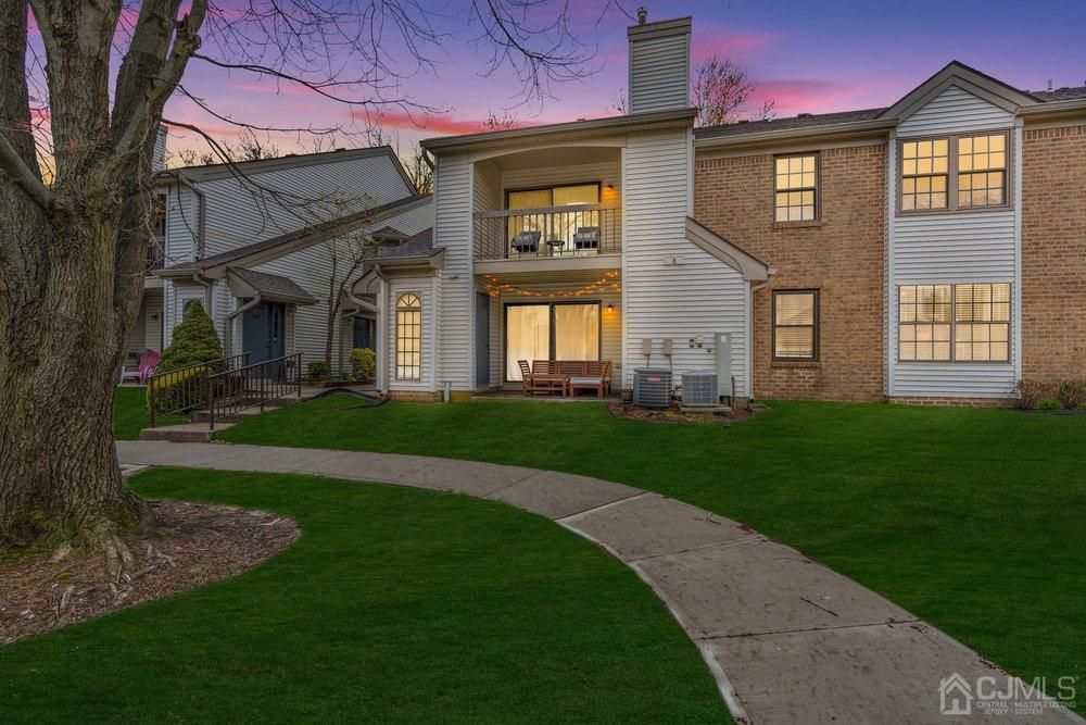 2009 Bayhead Dr, Parlin, NJ 08859 - See Est. Value, Schools & More