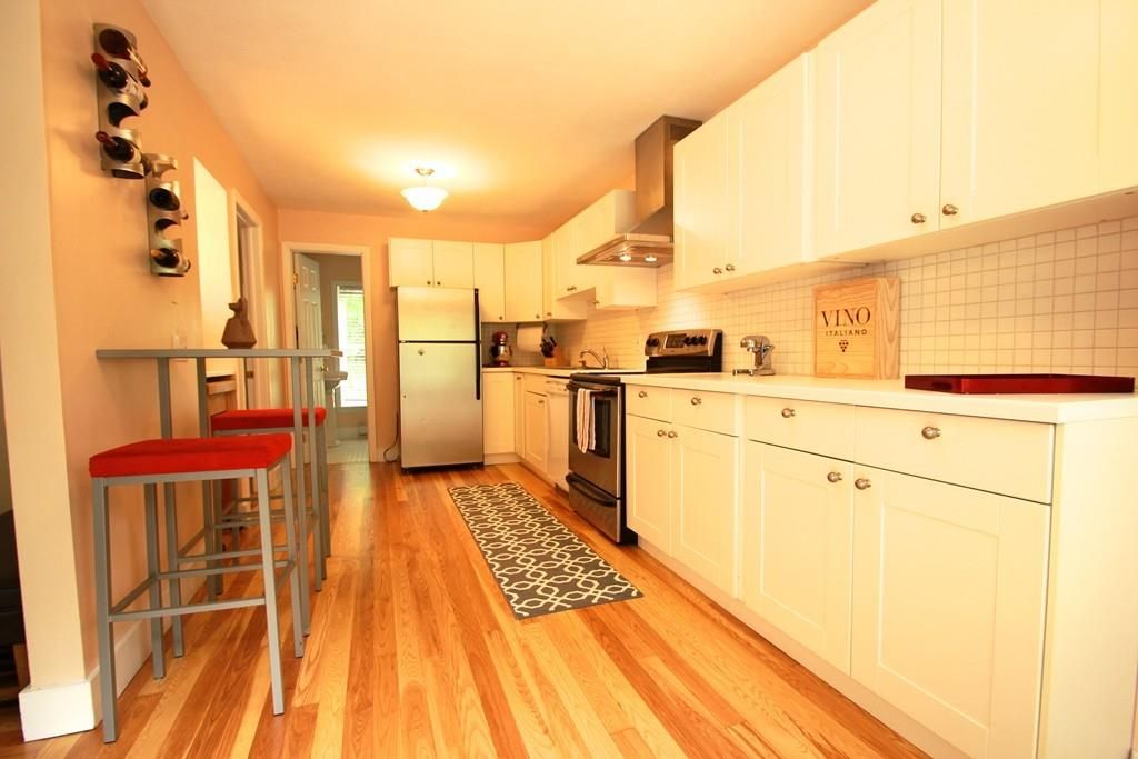 67 Crescent St #3, Northampton, MA 01060 | Trulia