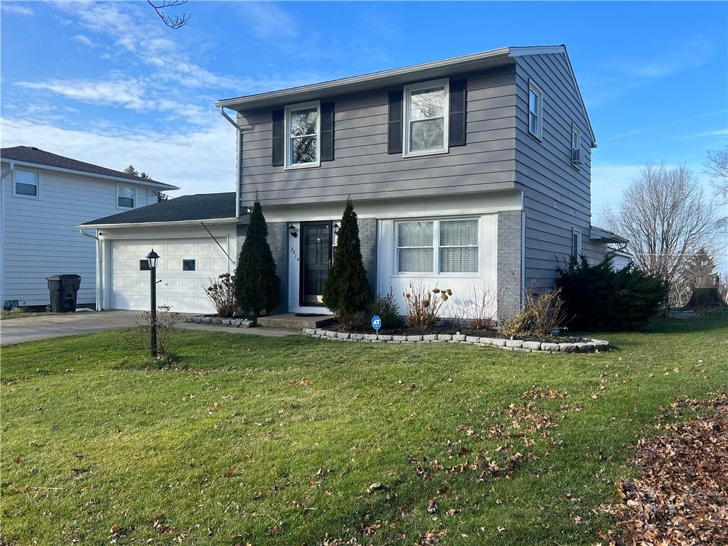 2514 E 44th St, Erie, PA 16510 - See Est. Value, Schools & More