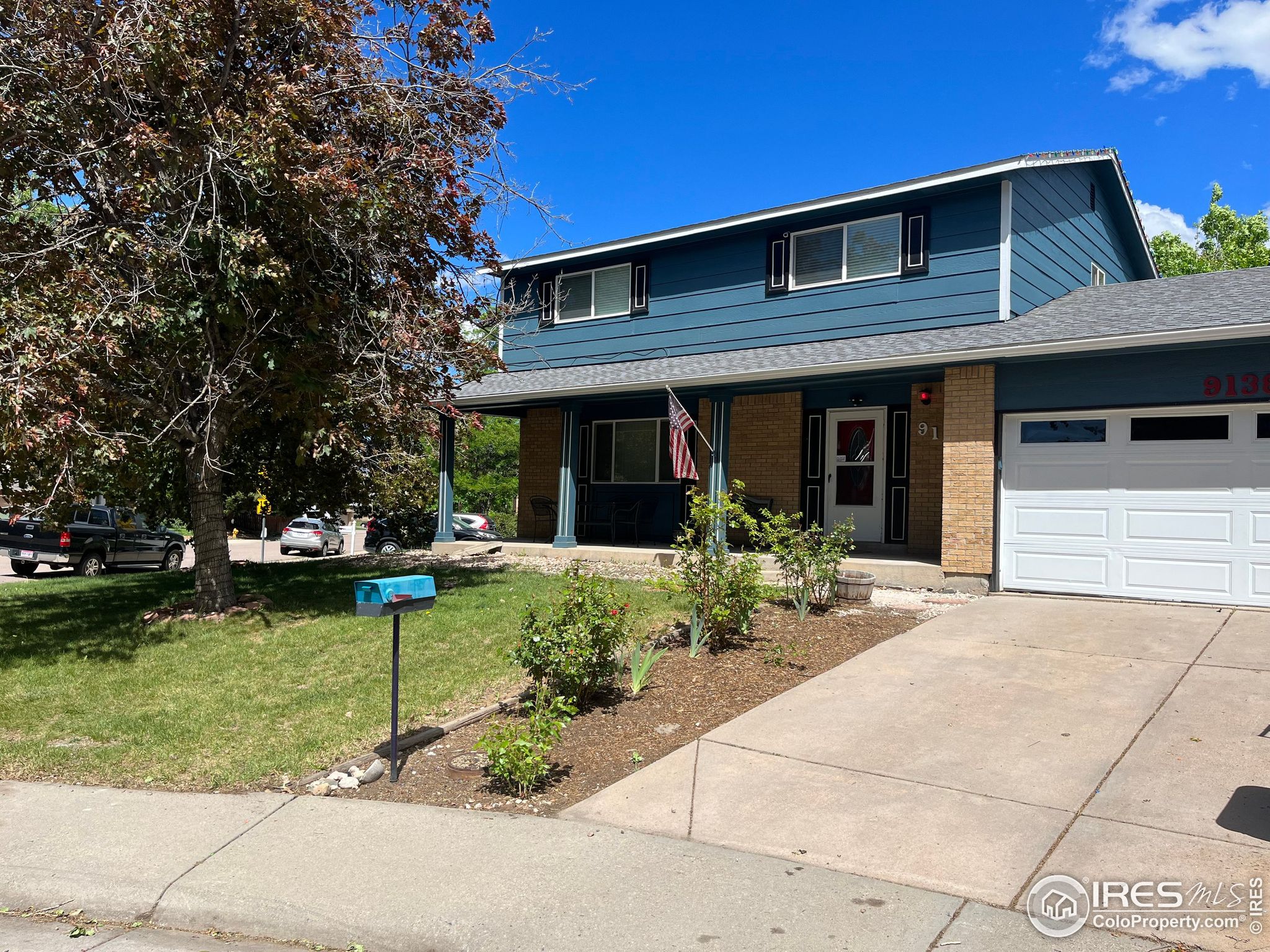 9138 W Maplewood Dr W, Littleton, CO 80123 - See Est. Value, Schools & More
