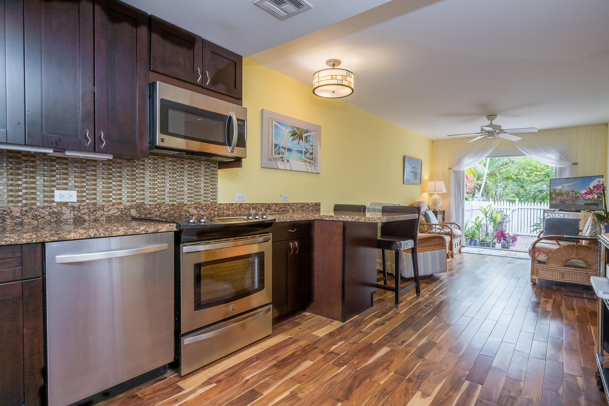 206 Southard St #1, Key West, FL 33040 - See Est. Value, Schools & More