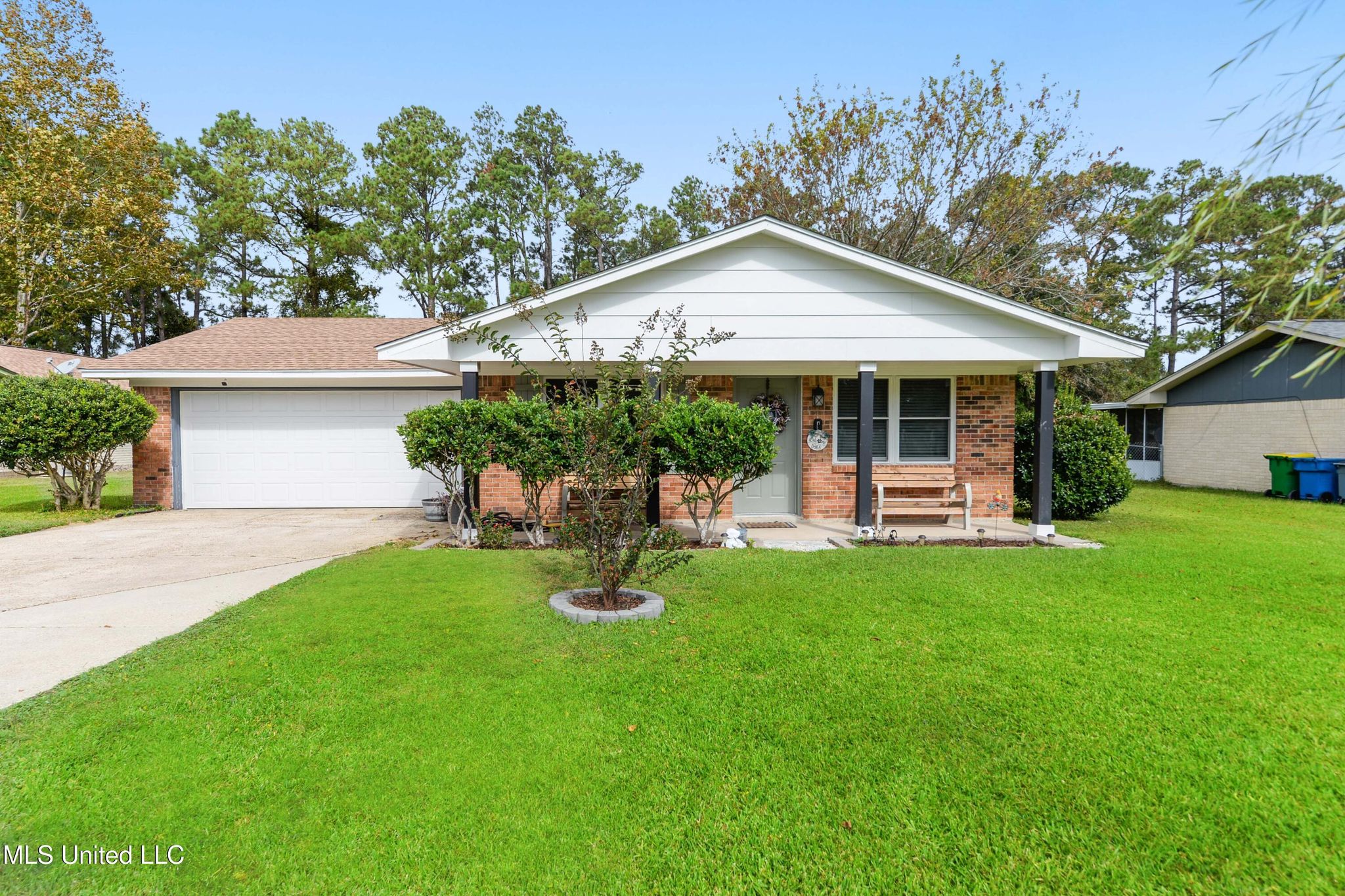 15420 Anderson Dr, Biloxi, MS 39532 - See Est. Value, Schools & More
