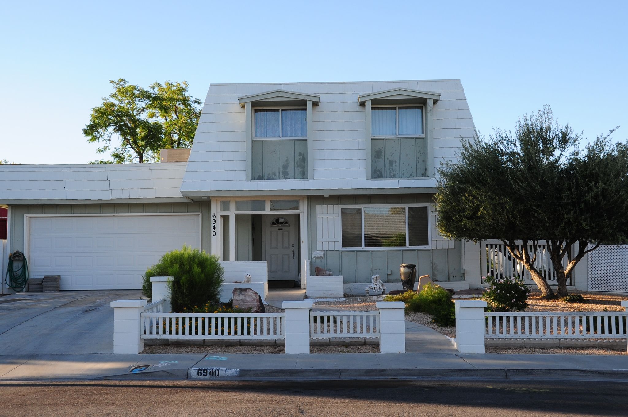 6940 Shady Ct, Las Vegas, NV 89145 - See Est. Value, Schools & More