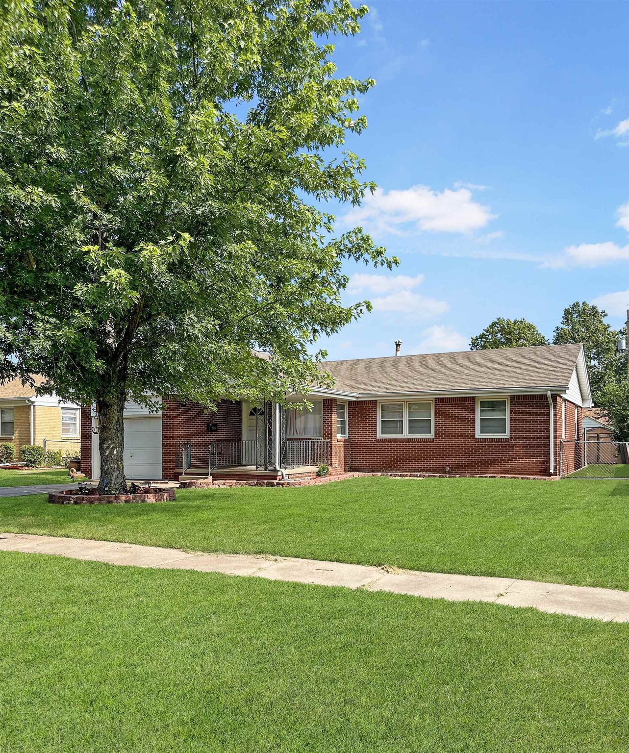 1614 W Greenfield St, Wichita, KS 67217 - See Est. Value, Schools & More