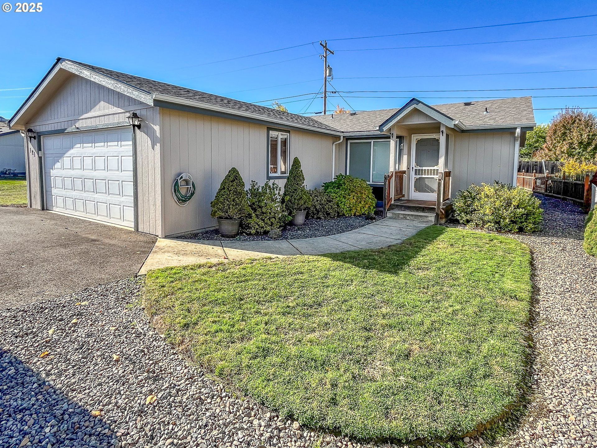 121 Matthew Lee Ct, Roseburg, OR 97471 | MLS# 173093505 | Trulia