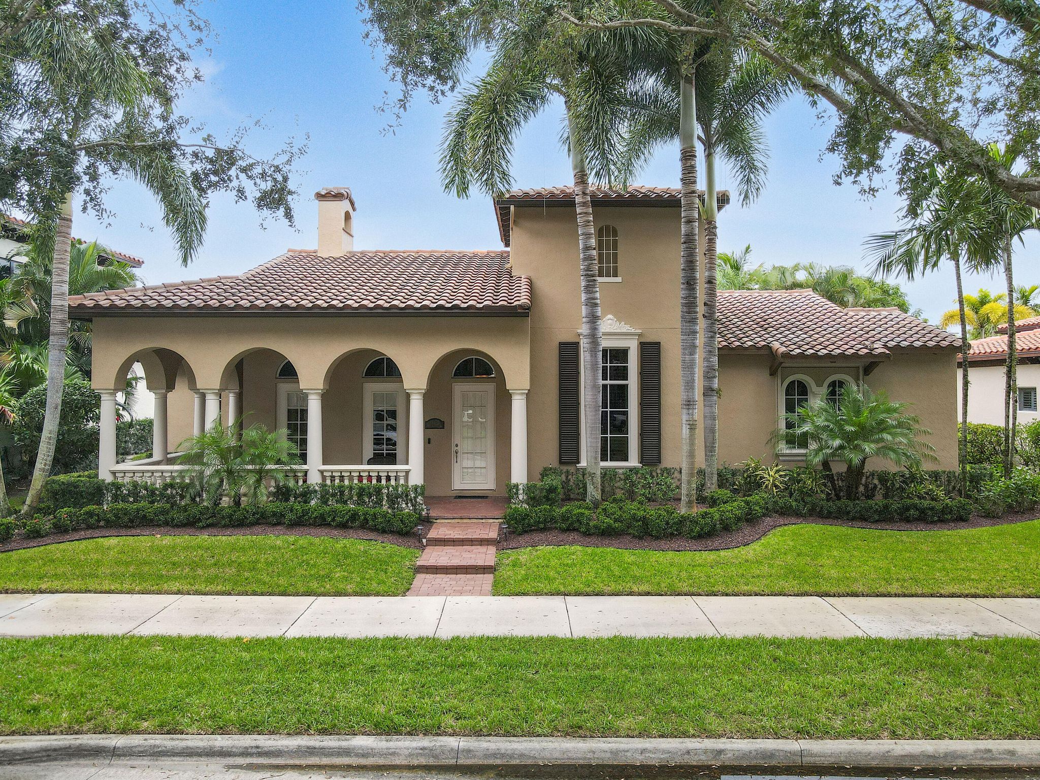 116 Valencia Boulevard, Jupiter, FL 33458 - See Est. Value, Schools & More