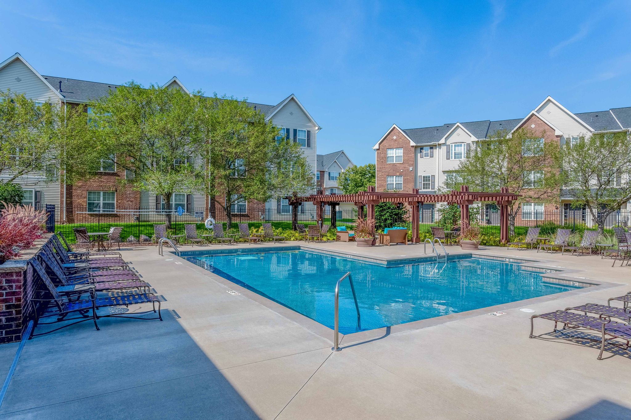 2150 Vining Dr #1-2127G, Saint Paul, MN 55125 - See Est. Value, Schools ...