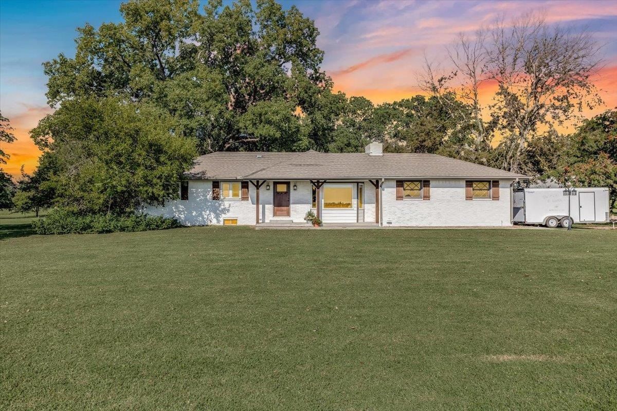 10261 S Bluff St, Derby, KS 67037 - See Est. Value, Schools & More