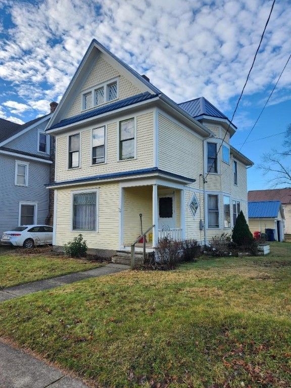 128 S Franklin St, Cochranton, PA 16314 - See Est. Value, Schools & More