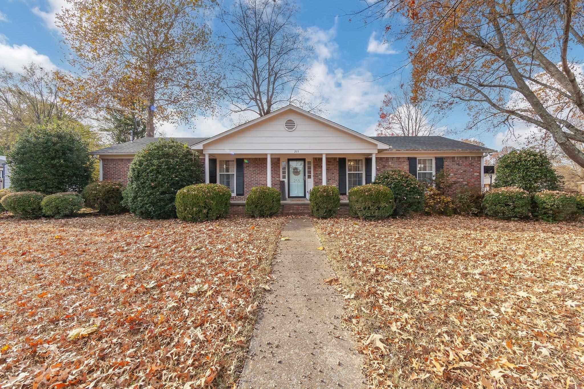 255 Channing Way, Jackson, TN 38305 - See Est. Value, Schools & More