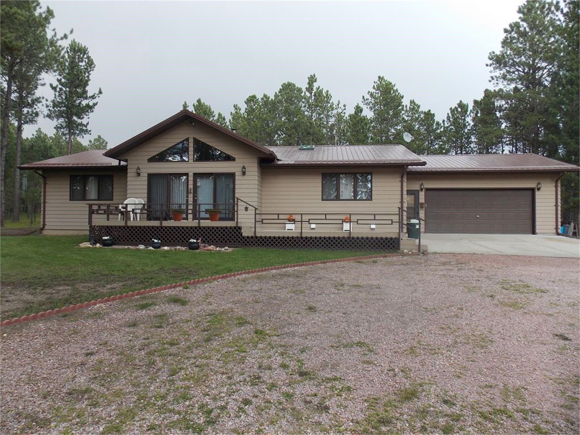 12470 Lizzie Ln, Custer, SD 57730 - See Est. Value, Schools & More