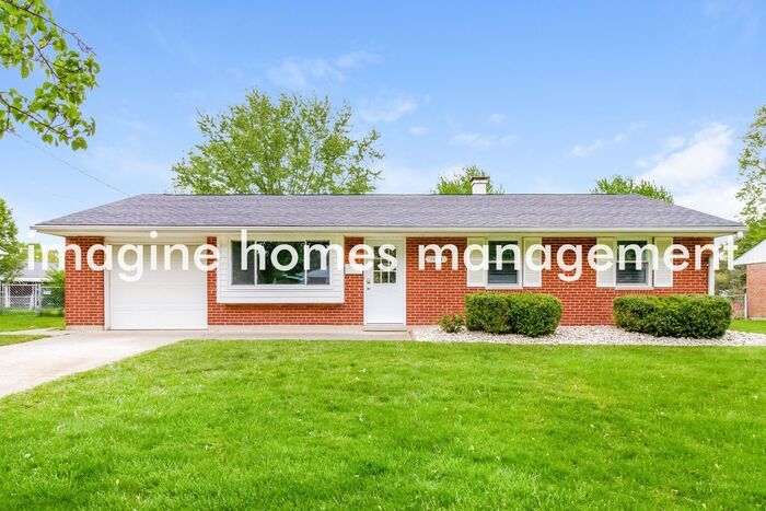 11726 Lawnview Ave, Cincinnati, OH 45246 - See Est. Value, Schools & More