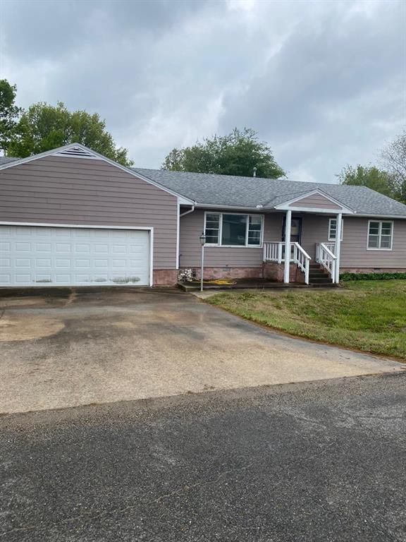 5004 Main St, Parsons, KS 67357 - See Est. Value, Schools & More