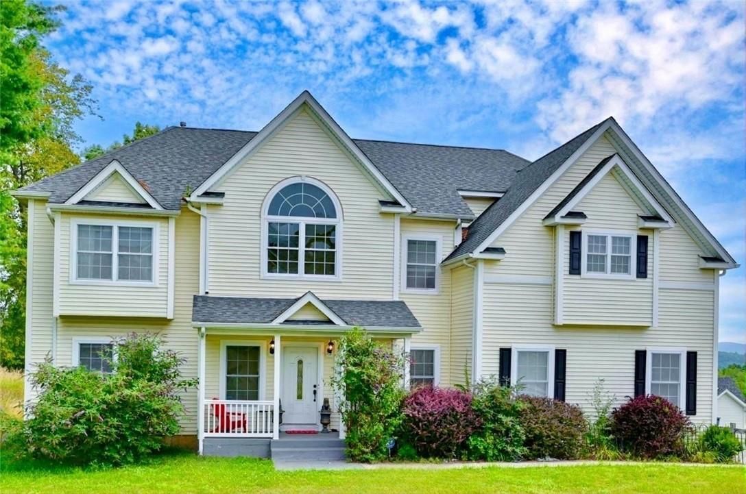 1 Standish Road, Monroe, NY 10950 - See Est. Value, Schools & More