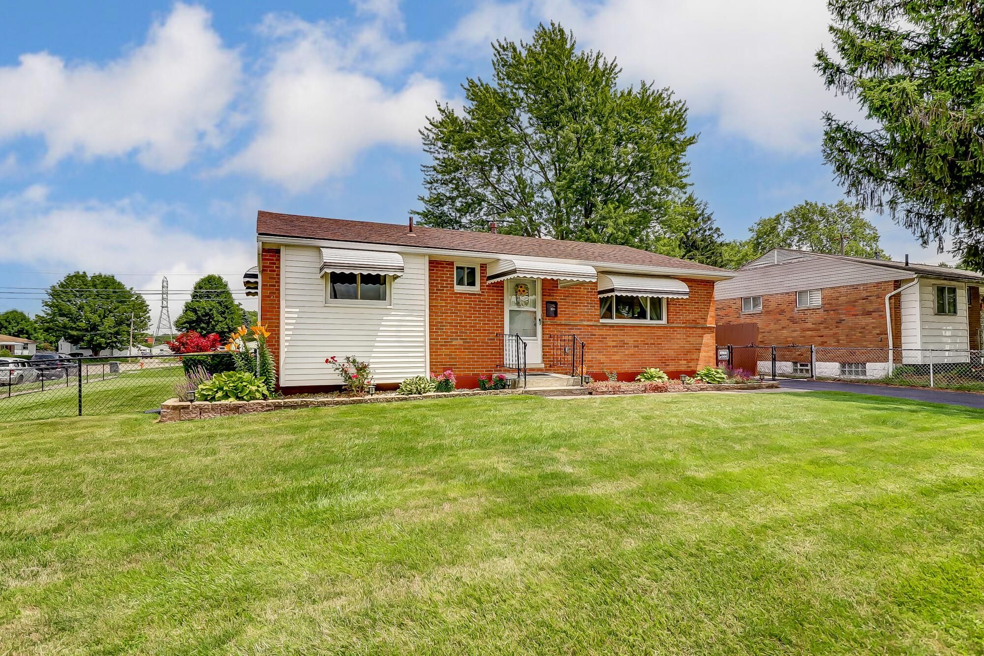 2968 Lee Ellen Pl, Columbus, OH 43207 | Trulia