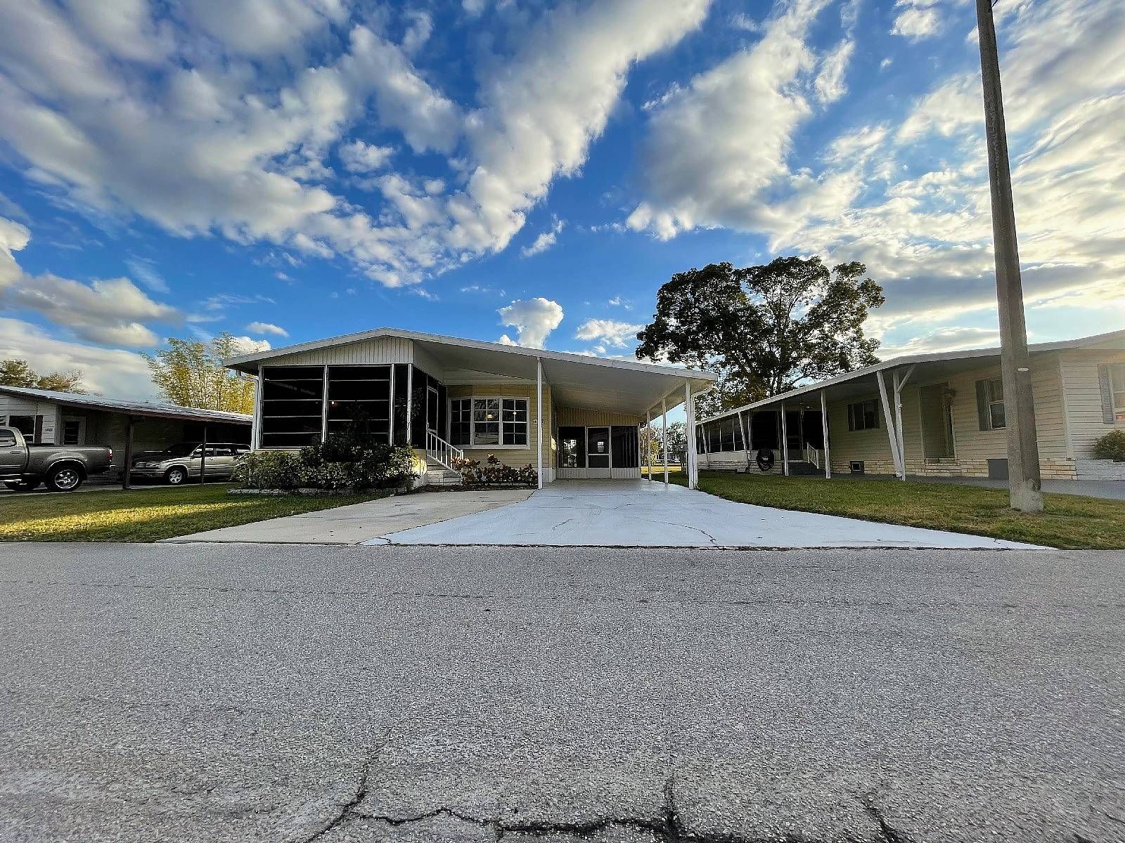 14902 Firestone St, Orlando, FL 32826 - See Est. Value, Schools & More