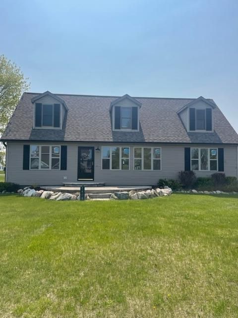 2601 N Lofgren Shores Dr, Cheboygan, MI 49721 - See Est. Value, Schools ...