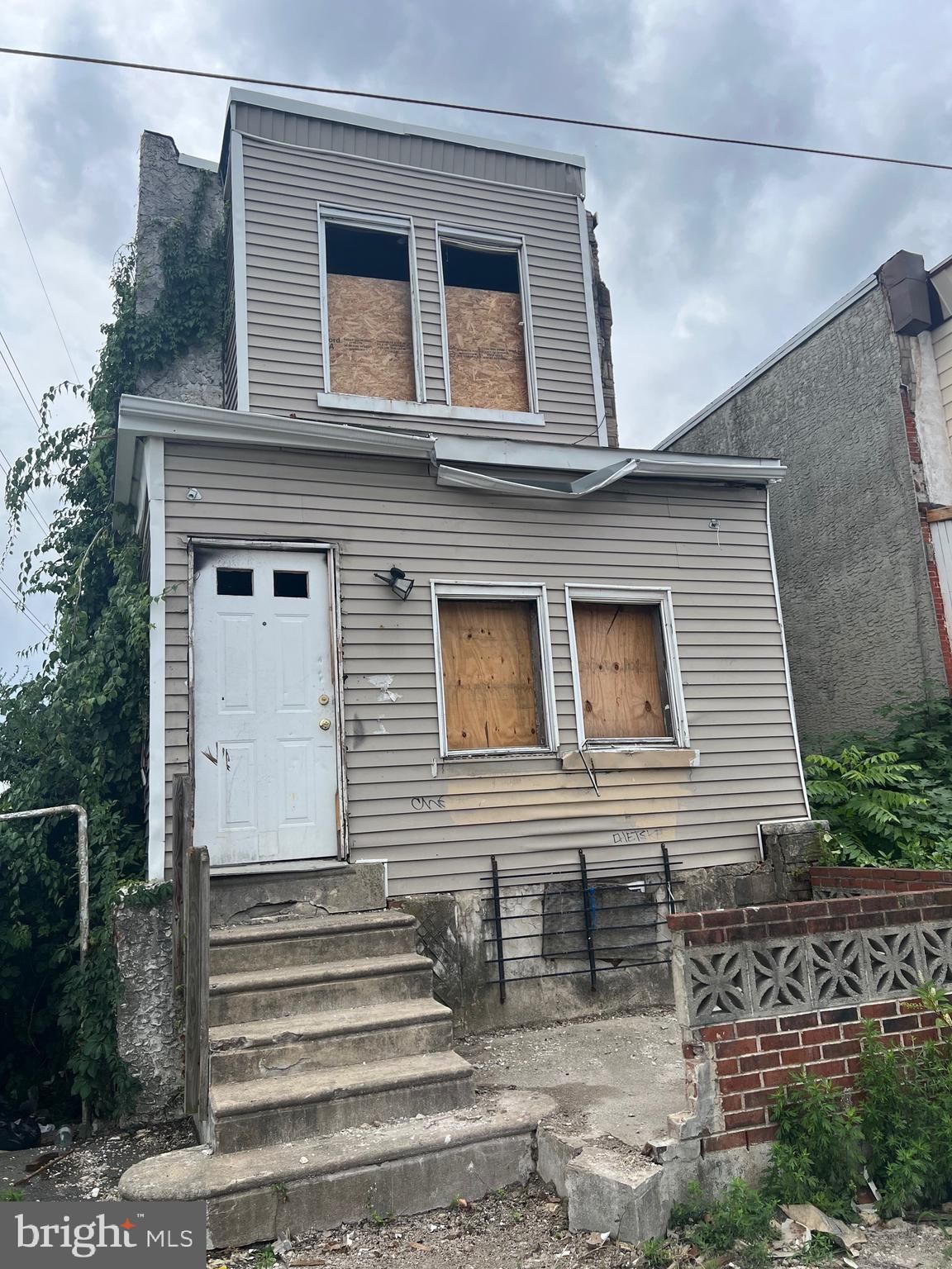 2008 S 65th St, Philadelphia, PA 19142 - See Est. Value, Schools & More