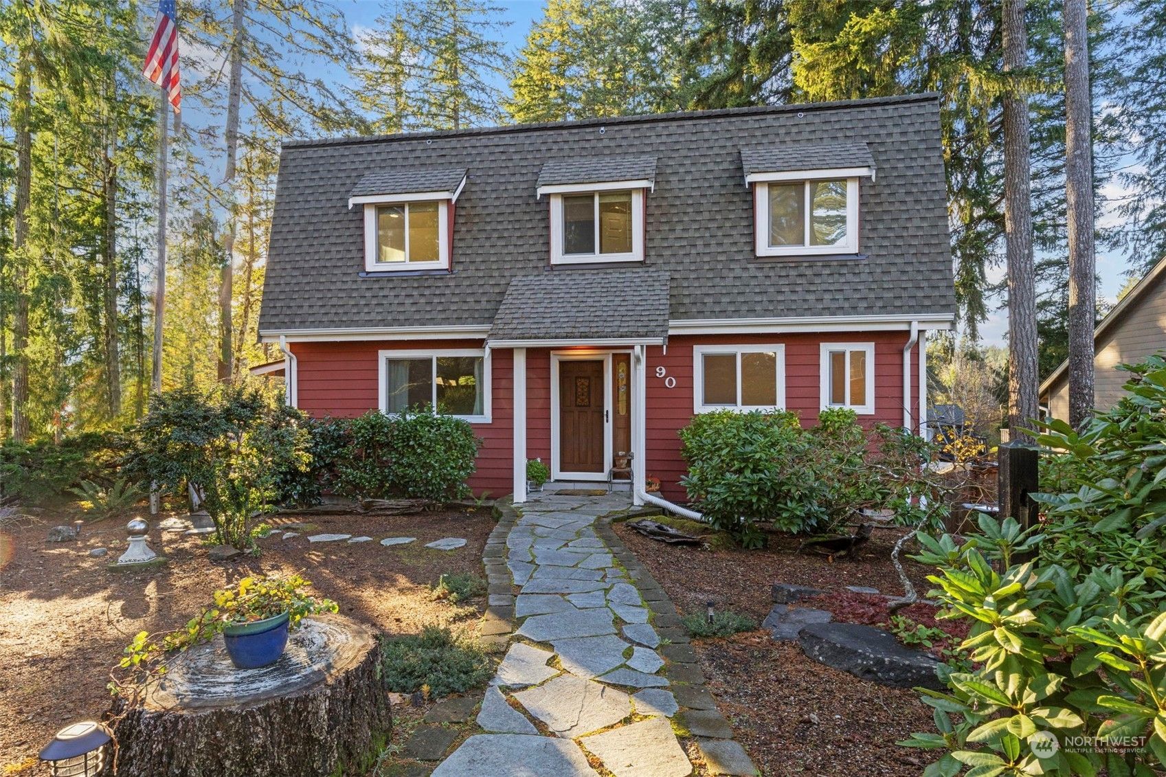 90 E Lake Forest Drive, Allyn, WA 98524 - See Est. Value, Schools & More