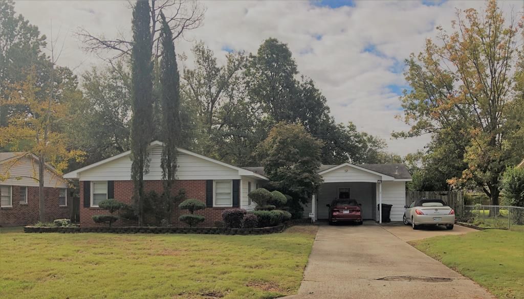 205 Pauline St, Greenville, MS 38701 - See Est. Value, Schools & More