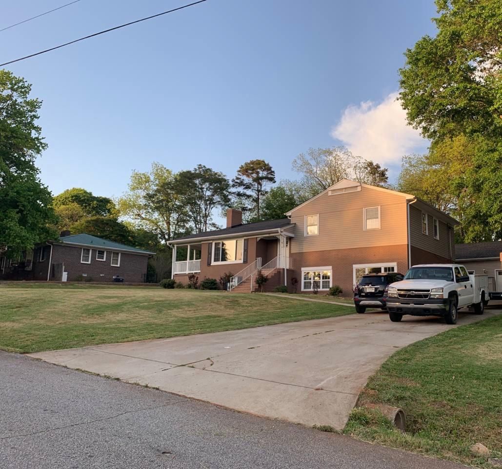 28 Ivy Trl, Greenville, SC 29615 - See Est. Value, Schools & More