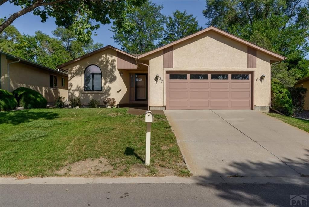 37 Terrace Dr, Pueblo, CO 81001 - See Est. Value, Schools & More