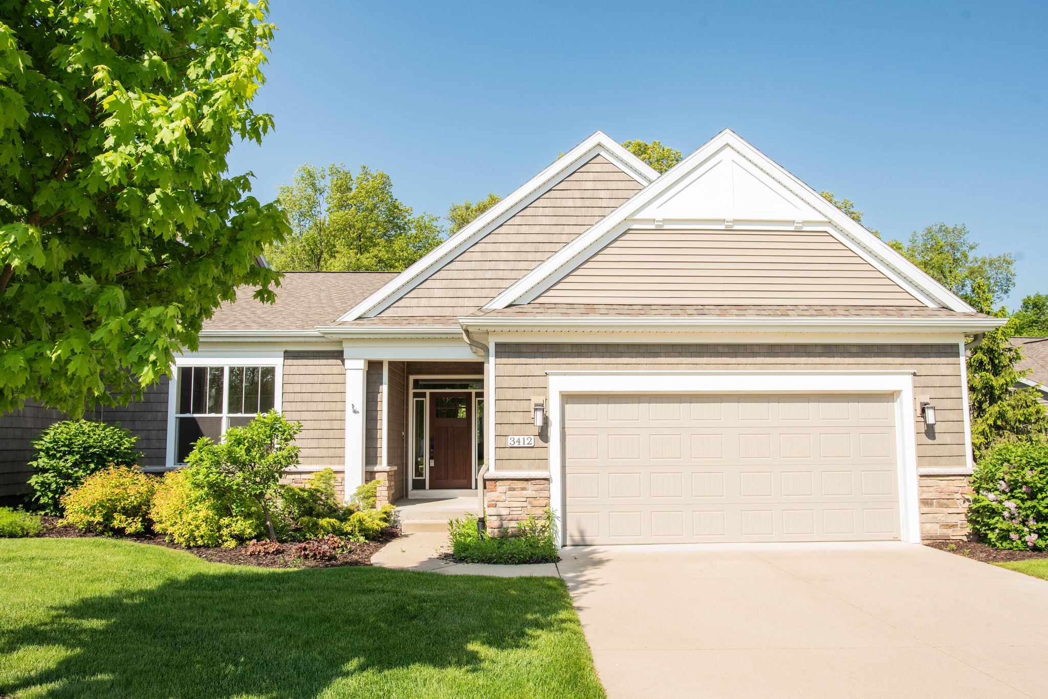 3412 Dunns Rdg, Kalamazoo, MI 49006 - See Est. Value, Schools & More