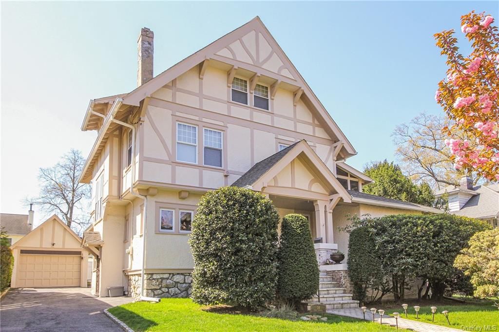 14 Cole Terrace, New Rochelle, NY 10801 | Trulia