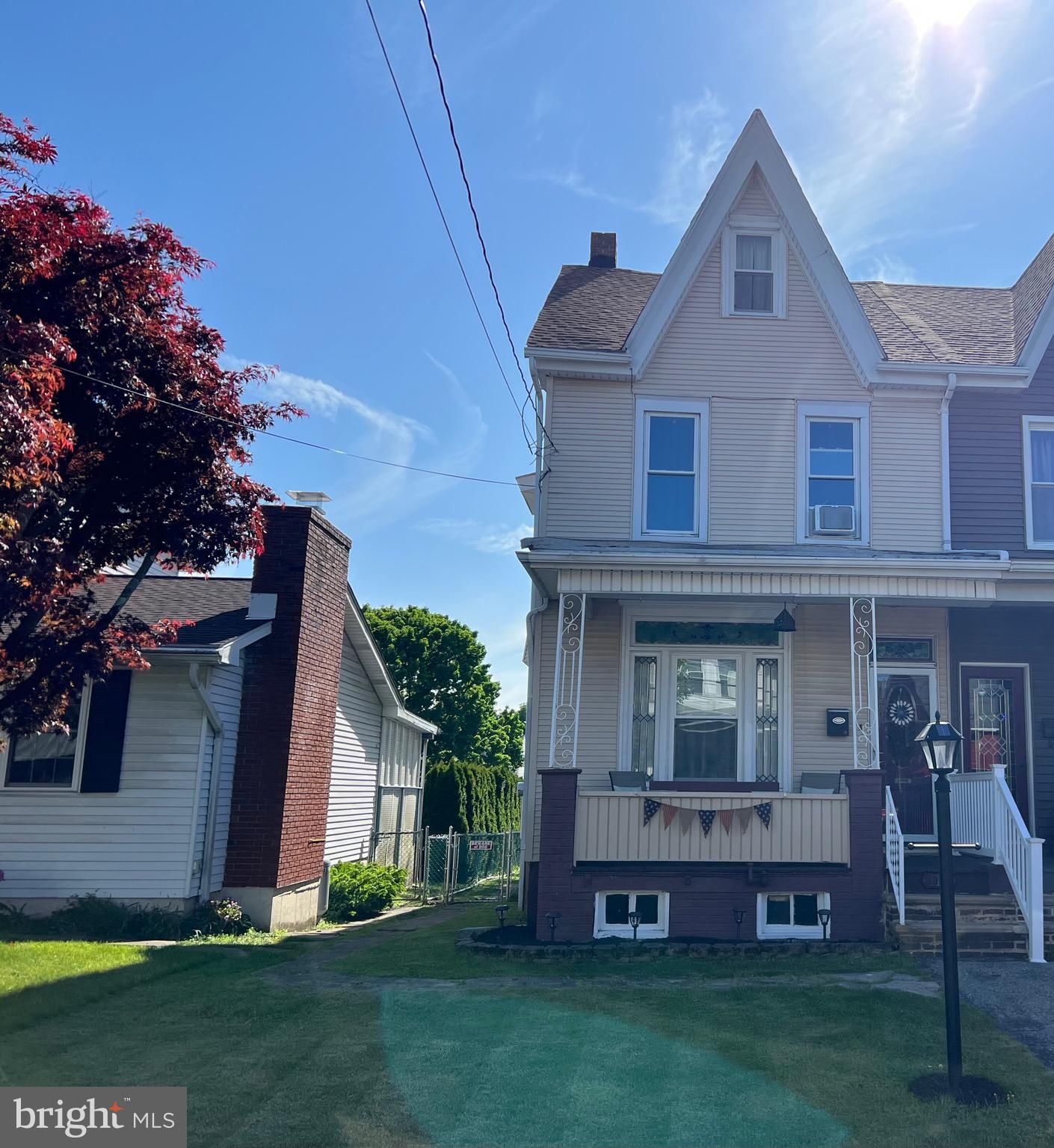 116 S Center St, Frackville, PA 17931 - See Est. Value, Schools & More