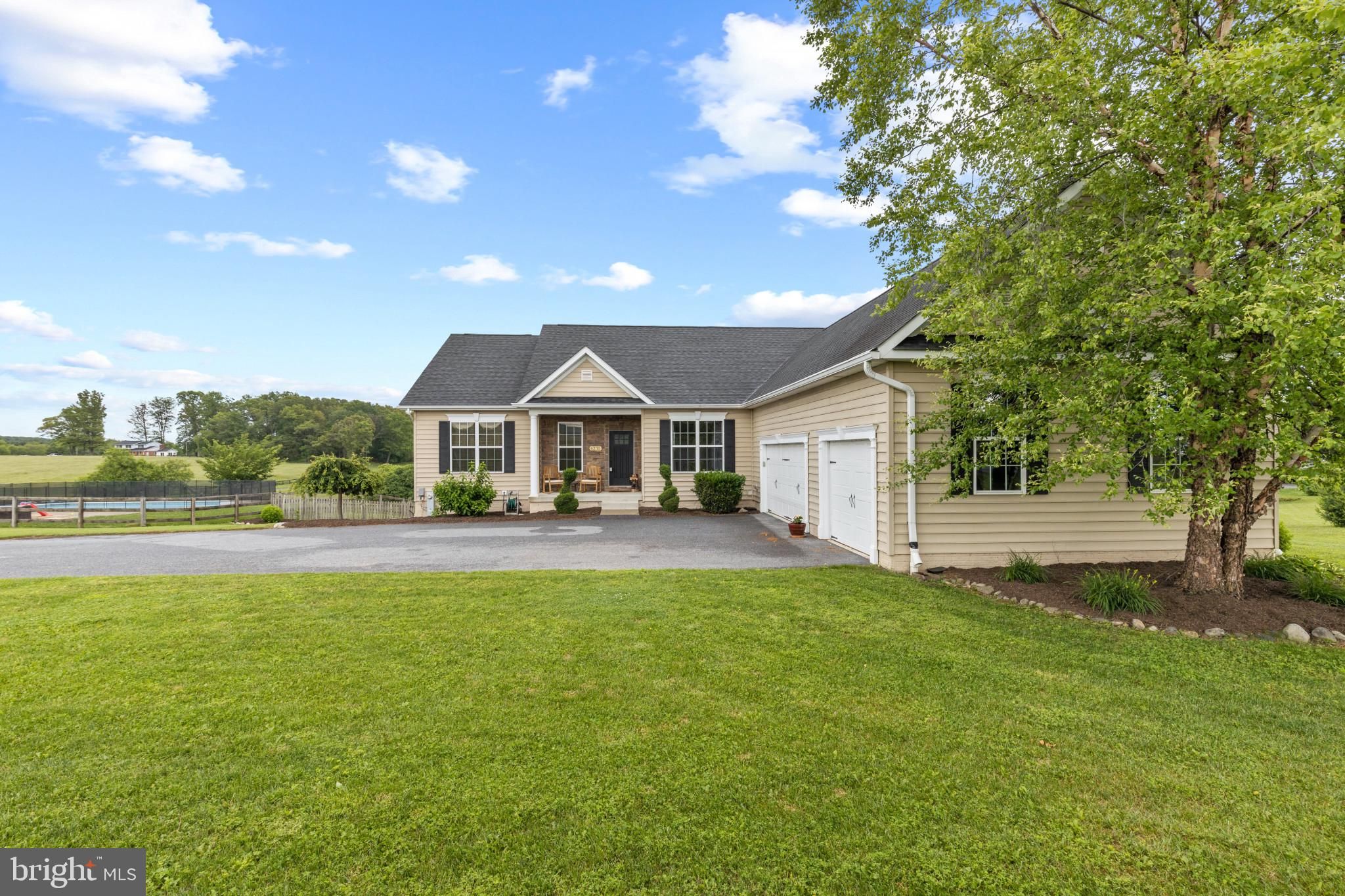 6235 Woodbine Rd, Woodbine, MD 21797 - See Est. Value, Schools & More