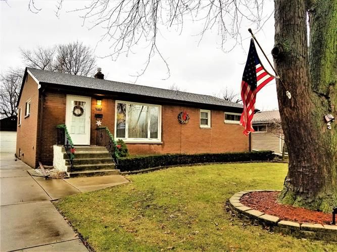 8036 Kooy Dr, Munster, IN 46321 - See Est. Value, Schools & More