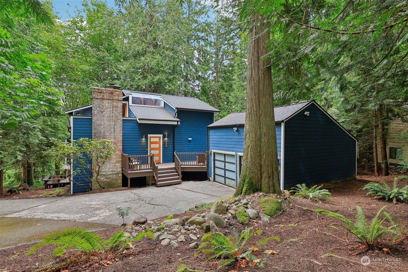 875 Idylwood Drive SW, Issaquah, WA 98027 - See Est. Value, Schools & More
