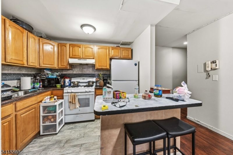 747 757 N Broad St #108, Elizabeth, NJ 07208 | MLS# 4013175 | Trulia