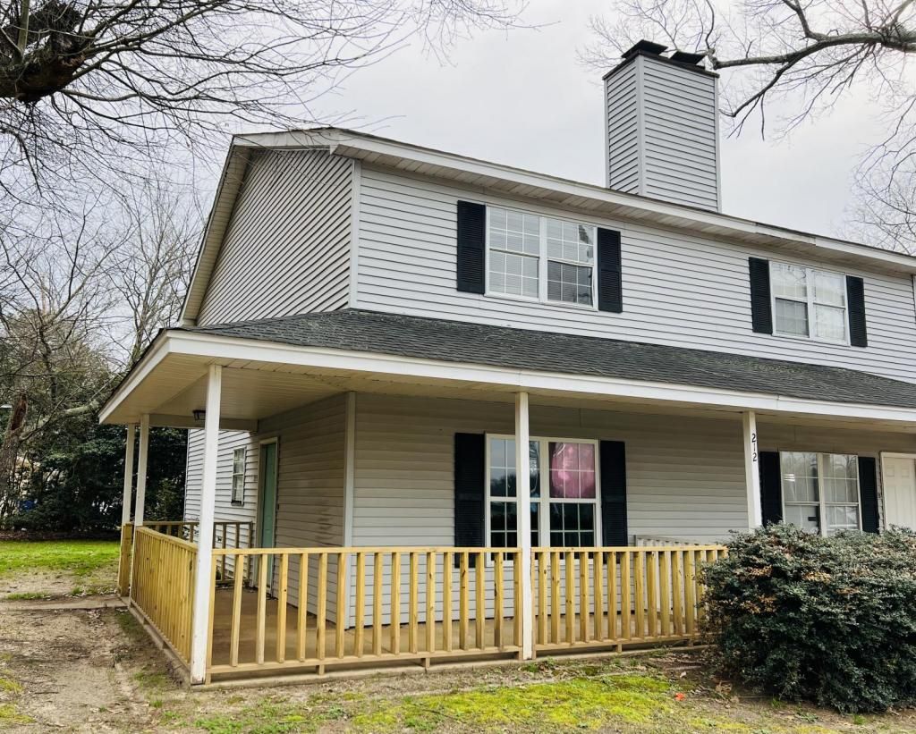 212 Cavalier Dr #A, Greenville, SC 29607 - See Est. Value, Schools & More