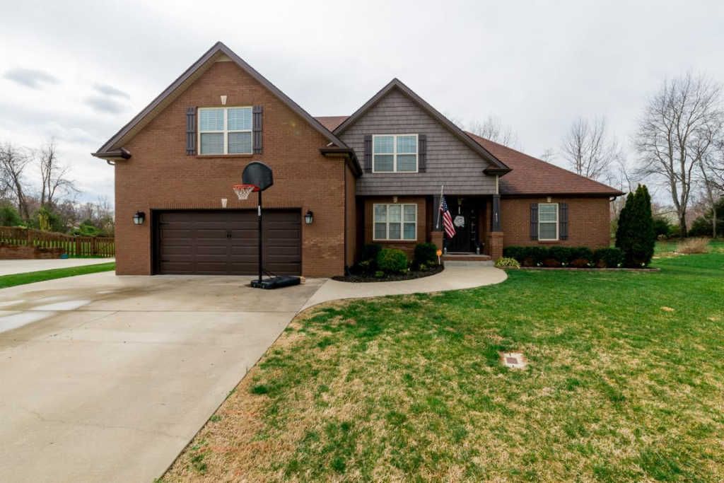 412 Abeline Dr, Clarksville, TN 37043 - See Est. Value, Schools & More