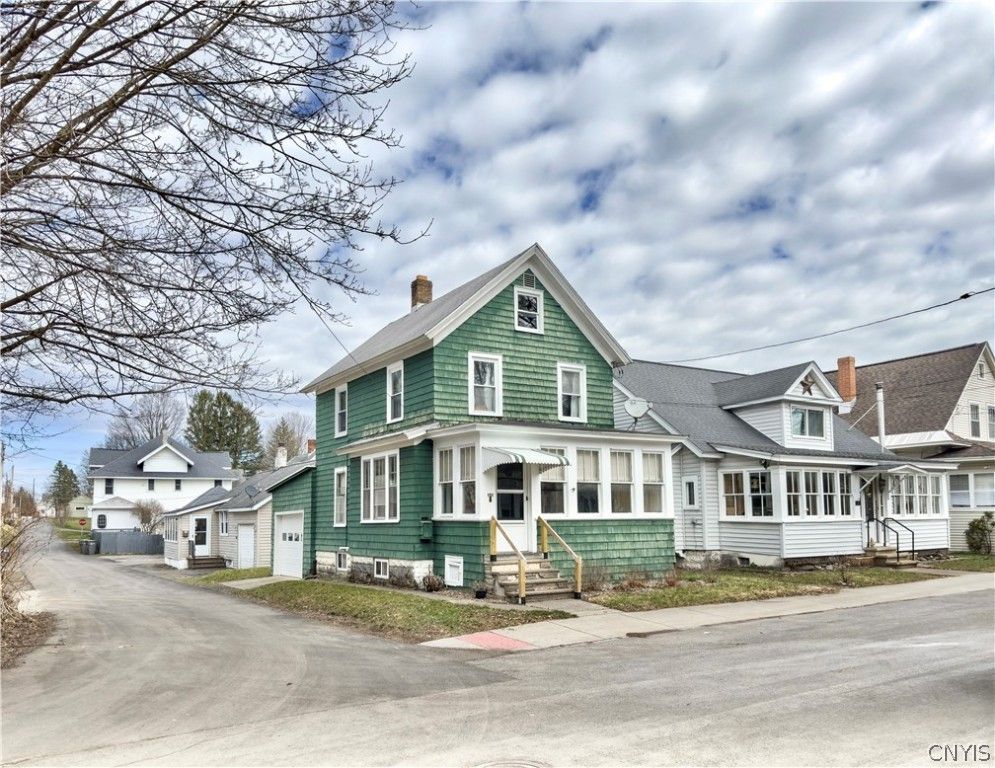 101 Vine Pl, Rome, NY 13440 - See Est. Value, Schools & More