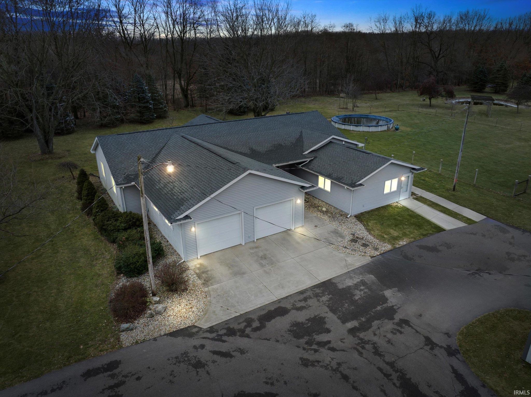 30772 County Road 2, Granger, IN 46530 | MLS# 202400456 | Trulia