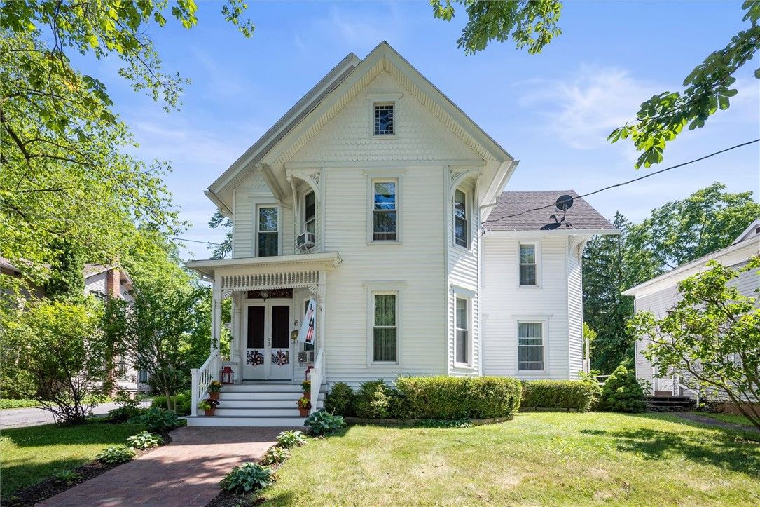 45 College St, Brockport, NY 14420 - See Est. Value, Schools & More