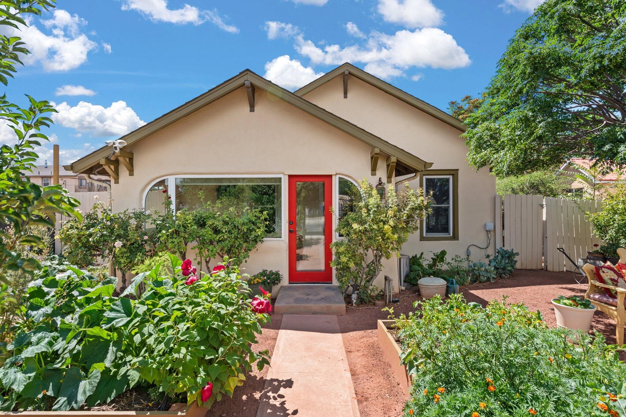 1413 5th St NW, Albuquerque, NM 87102 - See Est. Value, Schools & More