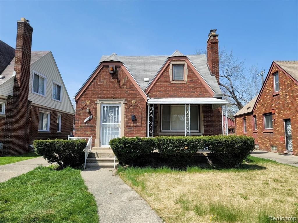 16821 Oakfield St, Detroit, MI 48235 - See Est. Value, Schools & More