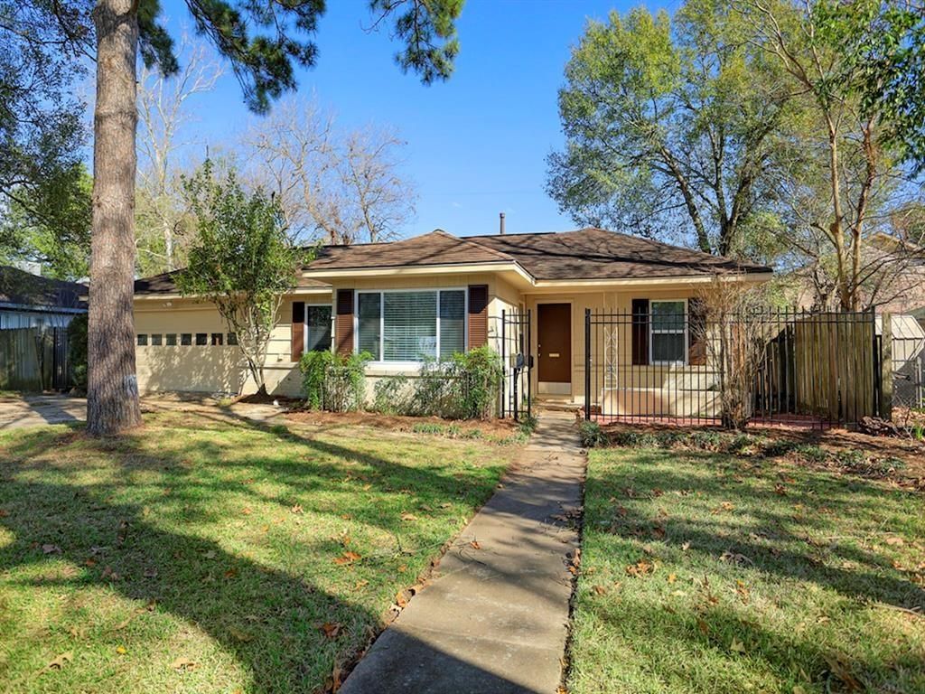 1706 Bayram Dr, Houston, TX 77055 - See Est. Value, Schools & More