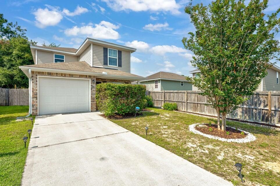 102 Lear Ct, Crestview, FL 32539 - See Est. Value, Schools & More