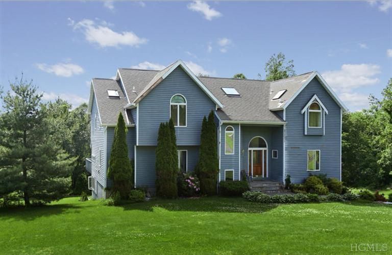 31 Tommy Ct, Mahopac, NY 10541 - See Est. Value, Schools & More