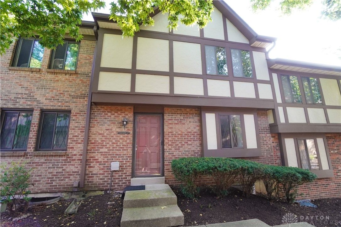 7582 Baron Ct, West Chester, OH 45069 - See Est. Value, Schools & More