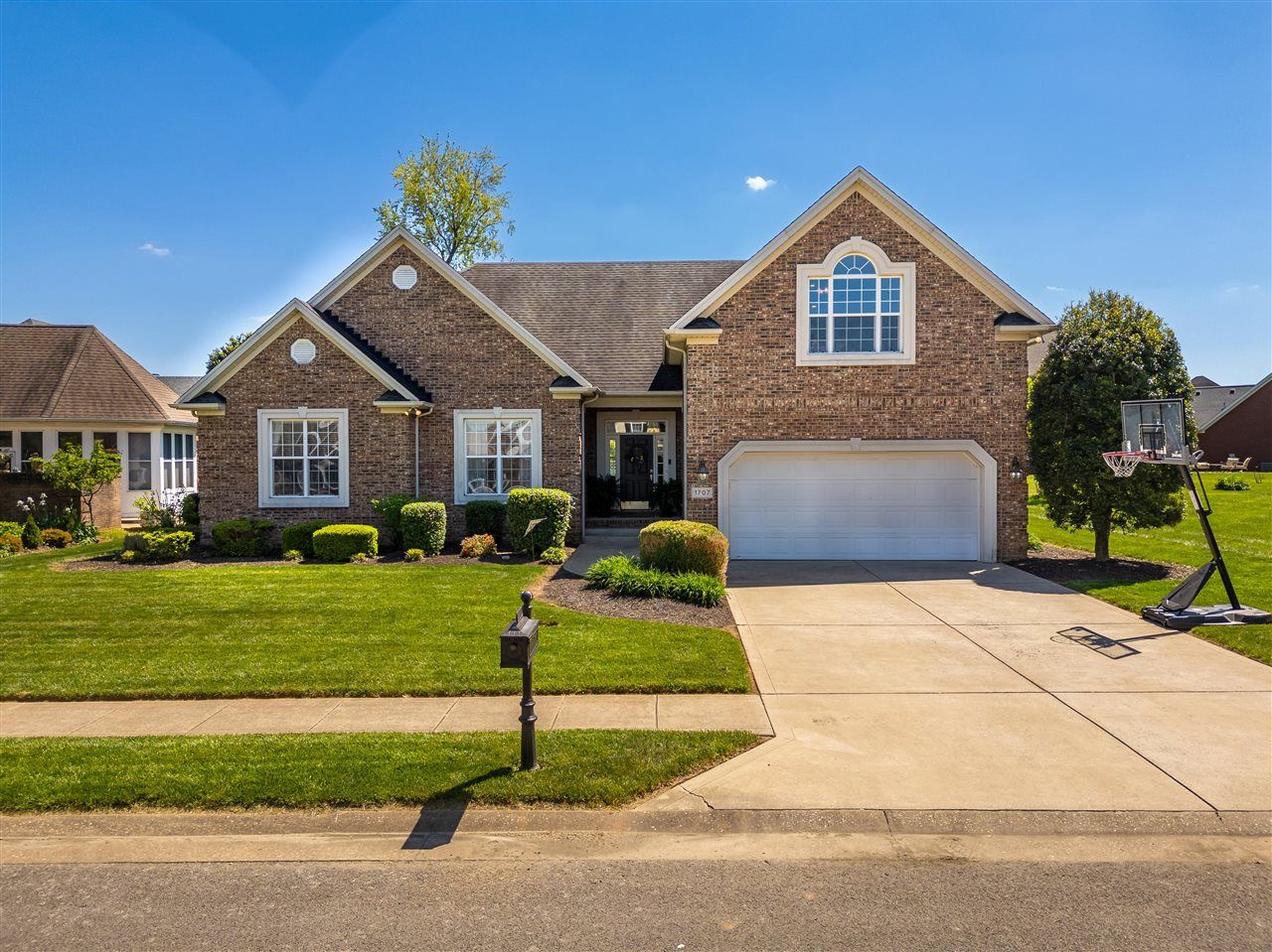 1707 Bellshire Way, Bowling Green, KY 42104 - See Est. Value, Schools ...
