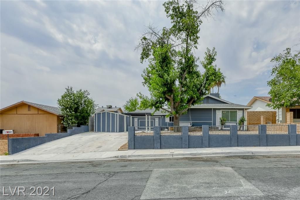 4507 Dennis Way, Las Vegas, NV 89121 - See Est. Value, Schools & More