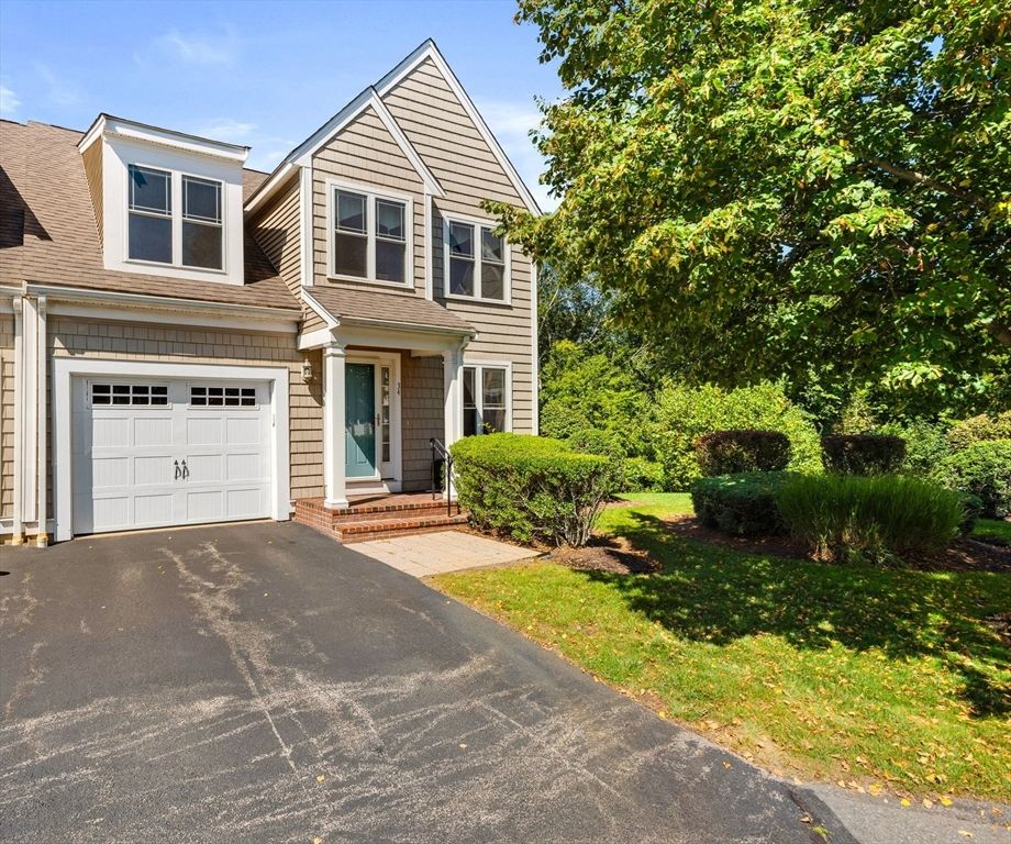 34 Barker Square Dr #34, Pembroke, MA 02359 - See Est. Value, Schools & More