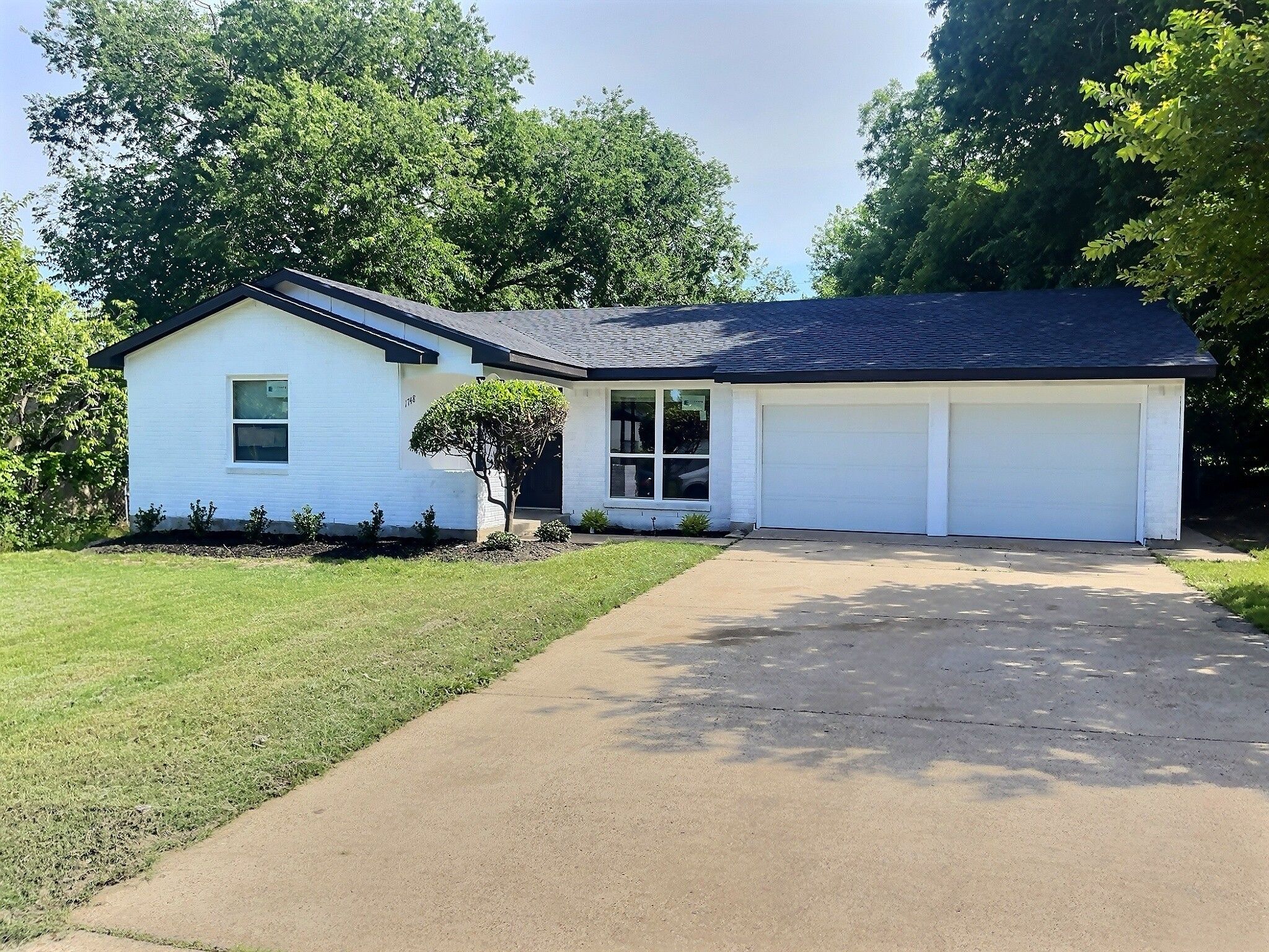 1748 E Red Bird Ln, Dallas, TX 75241 - See Est. Value, Schools & More