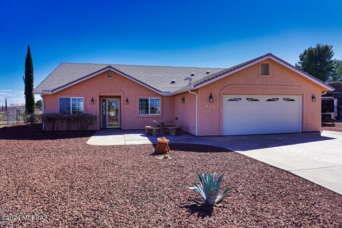 910 E Cholla Ct, Pearce, AZ 85625 - See Est. Value, Schools & More